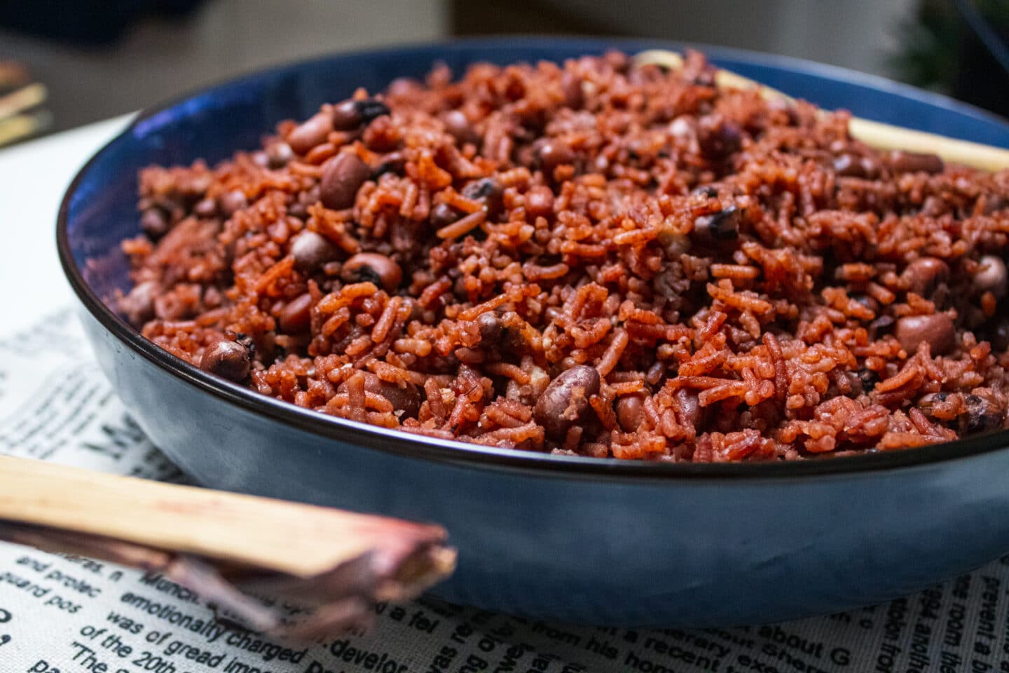 Easy Beans Rice Recipe | Waakye Rice / Ayimolou / Atassi | Kelianfood