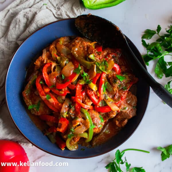 Recette de porc sauté à la camerounaise | Côtelette de porc rôti ...