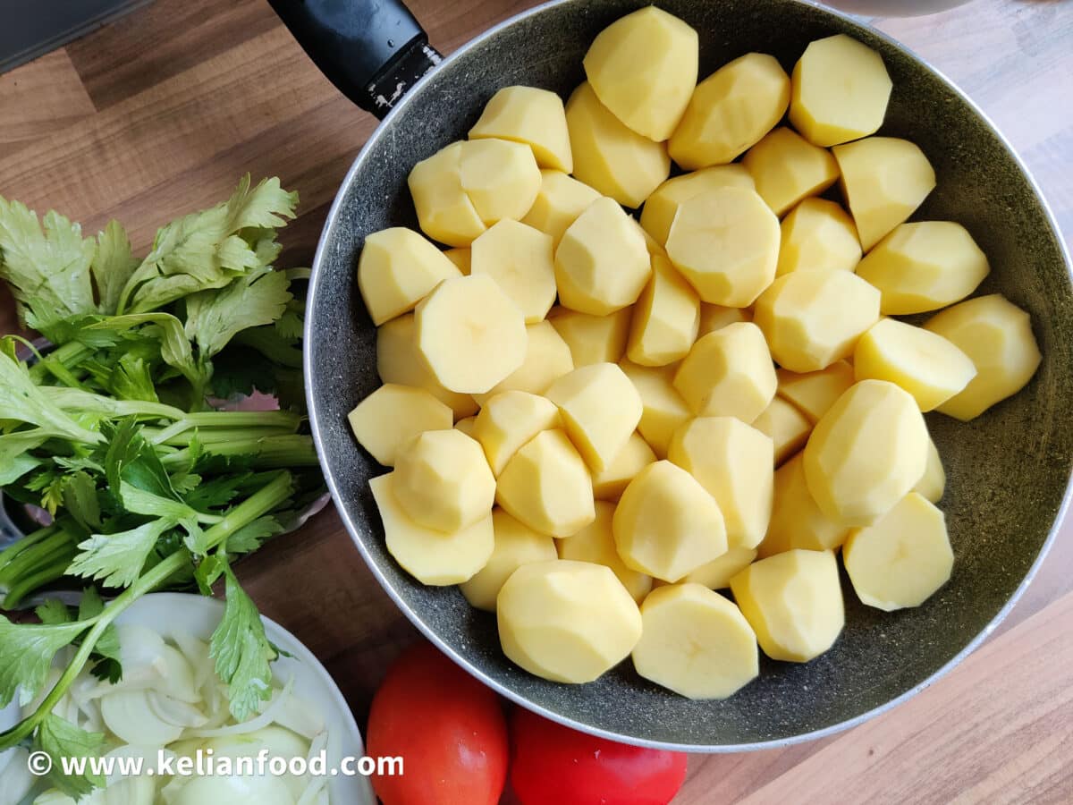 Ragout de pommes de terre au bœuf : rapide parfait pour le soir ...